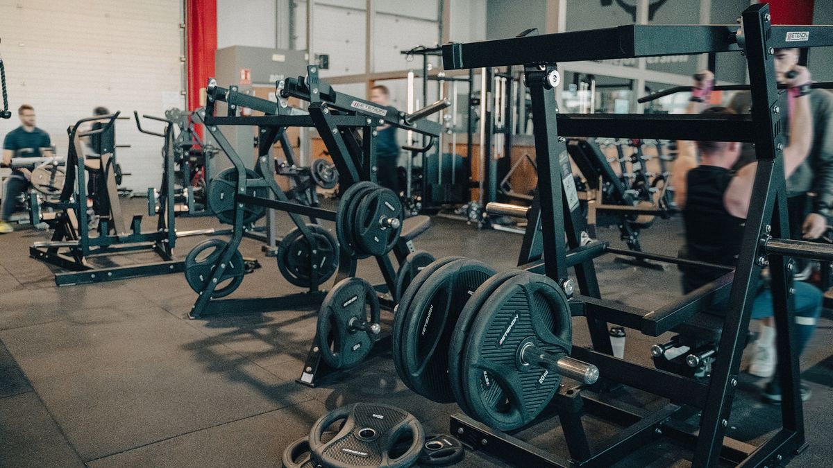 Jalon Dorsal con Barra Etenon | Etenon Fitness